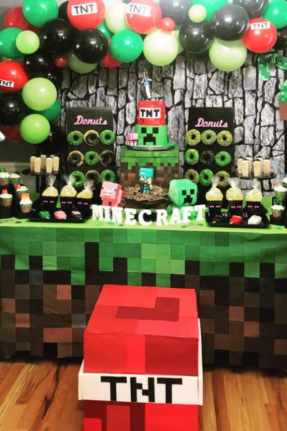 Download These Awesome FREE Minecraft Party Printables! | Catch My Party