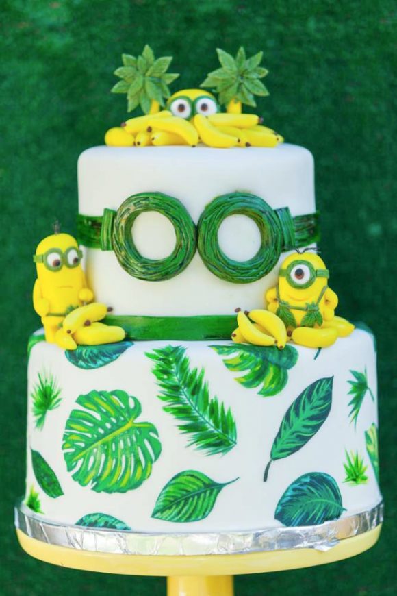 20 Fabulous Minion Cake Ideas! | Catch My Party