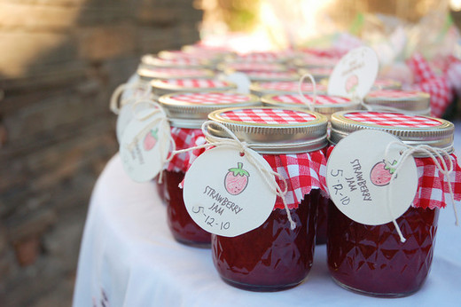 TRENDS: Edible Party Favors on Catch My Party | Catch My Party