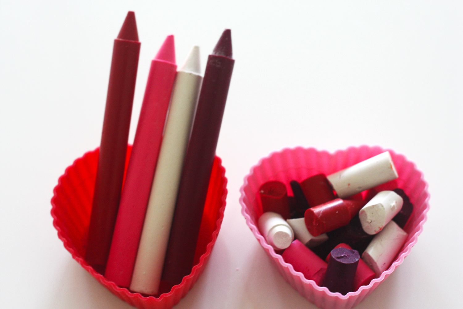 {DIY} Valentine's Day Heart Crayons with Free Printable Tags | Catch My ...