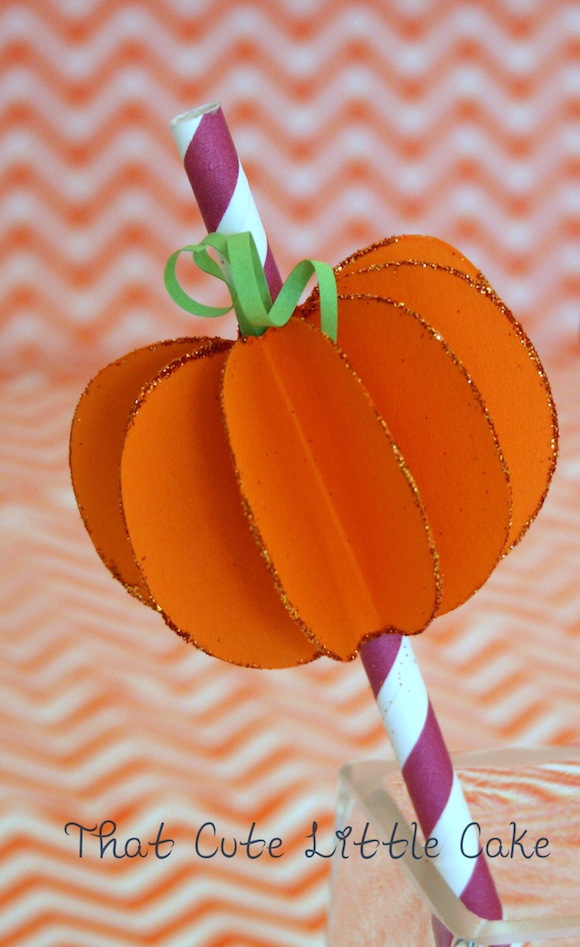 Halloween Pumpkin Straw DIY | Catch My Party