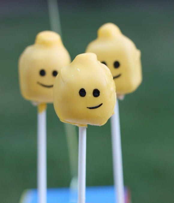 7 Things You Must Have at Your Lego Party | Catch My Party