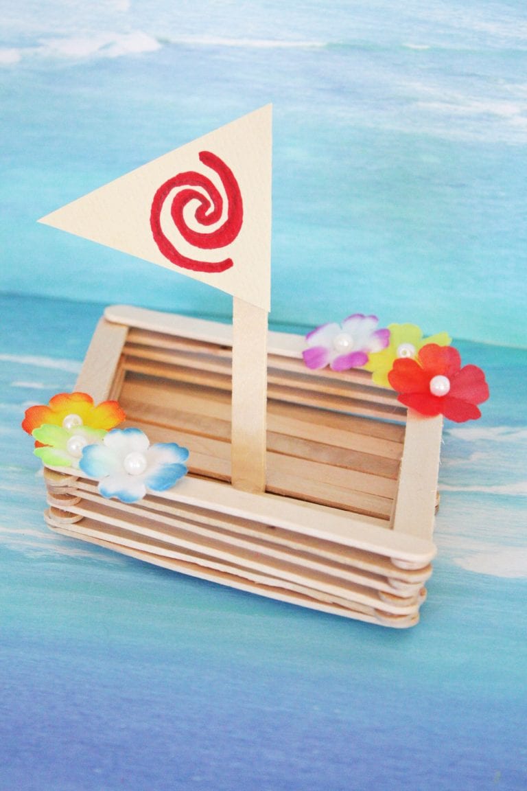 Learn How to Make a Wonderful Moana Canoe Craft! | Catch My Party