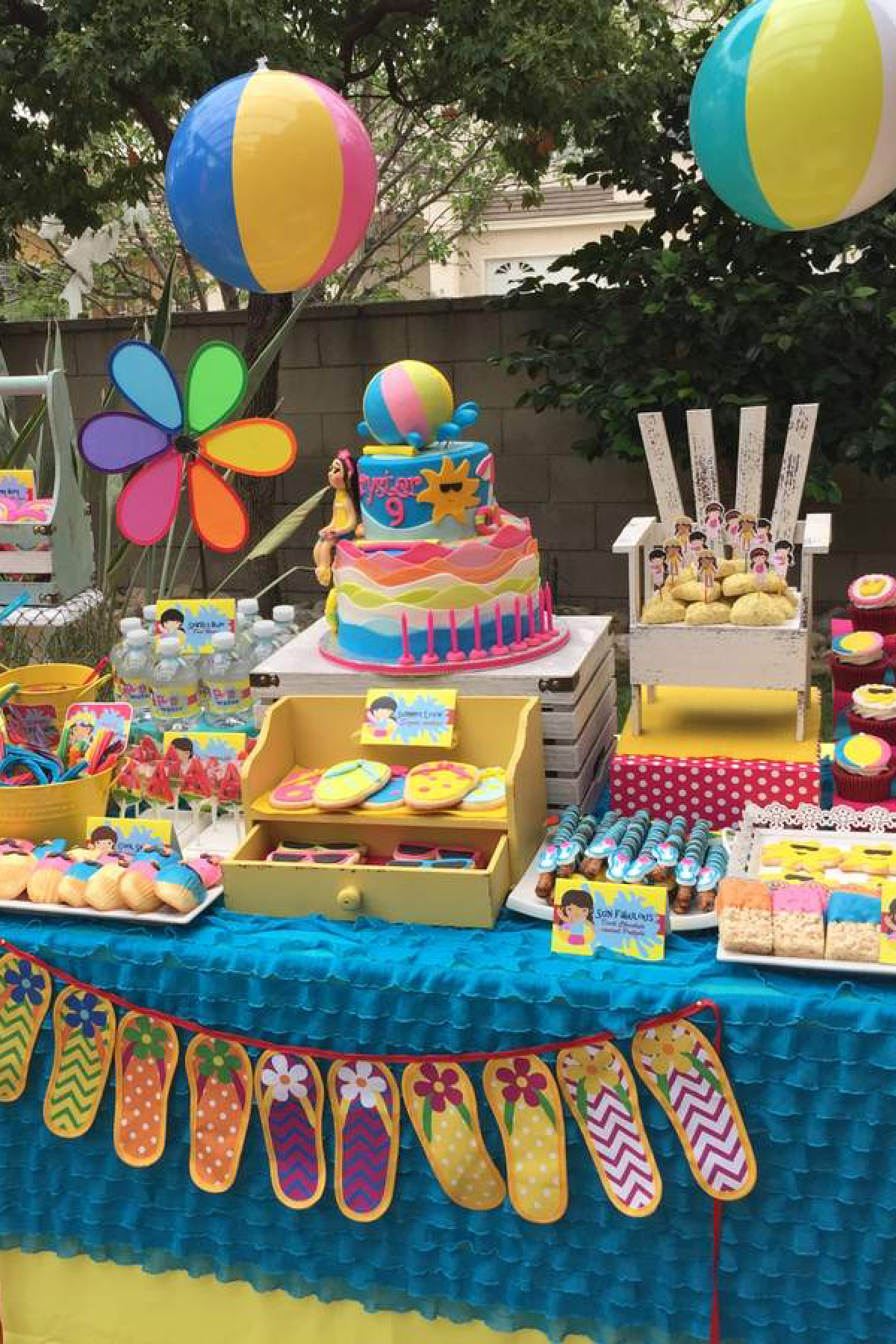 46 Fun and Colorful Pool Party Ideas! | Catch My Party