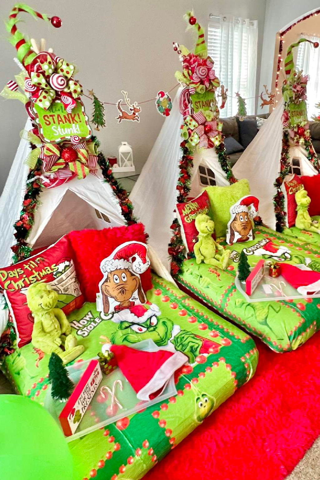 The 33 Best Christmas Grinch Party Ideas! | Catch My Party