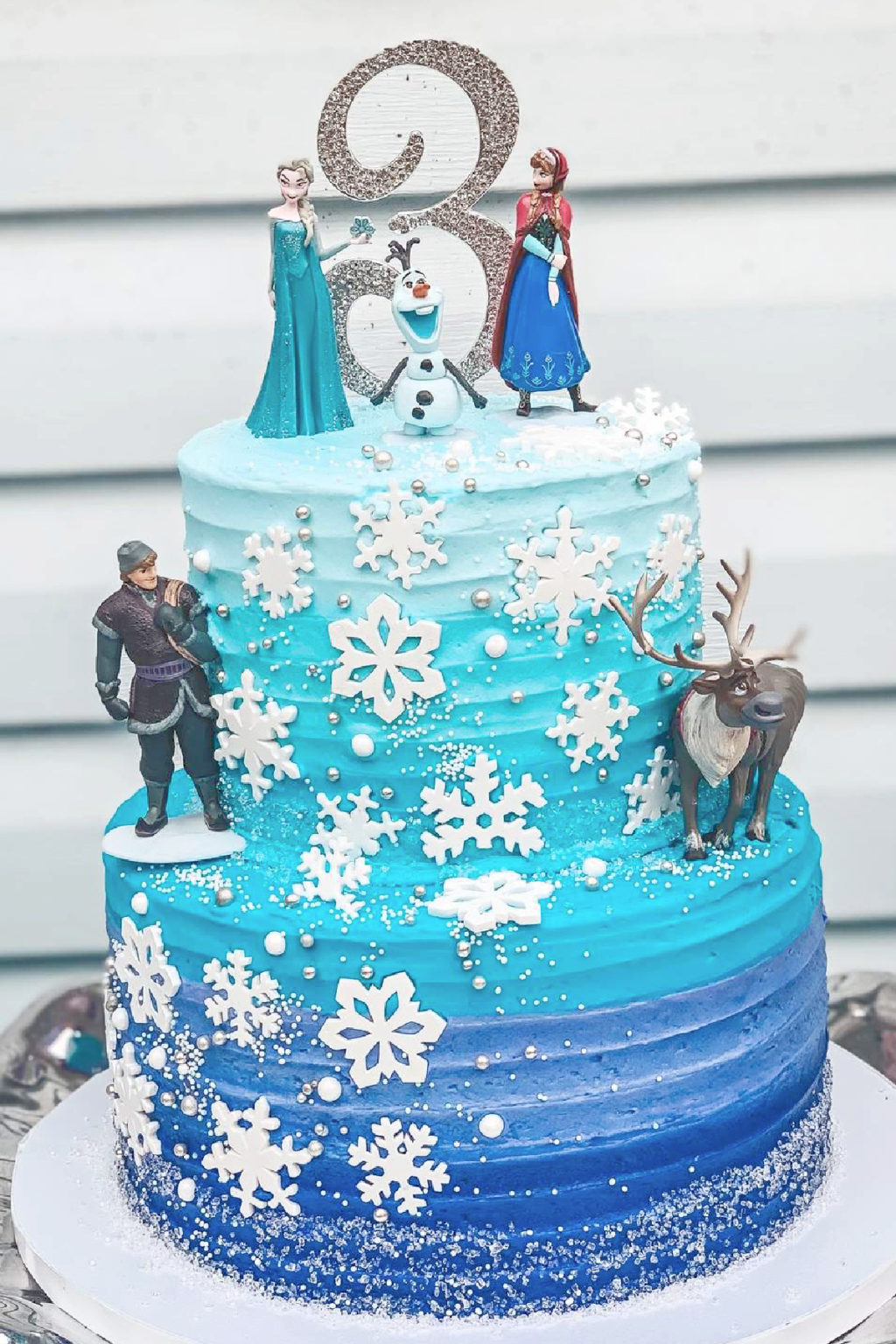33 Impressive Frozen and Frozen 2 Cake Ideas! | Catch My Party