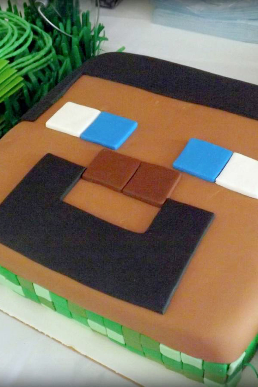 16 Mind Blowing Minecraft Cakes in 2026! | Catch My Party