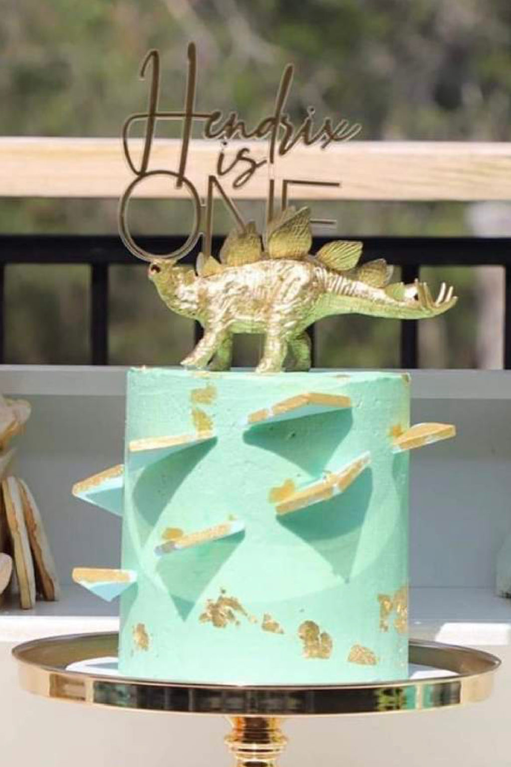 26 Fab & Easy Dinosaur Birthday Cake Ideas! | Catch My Party