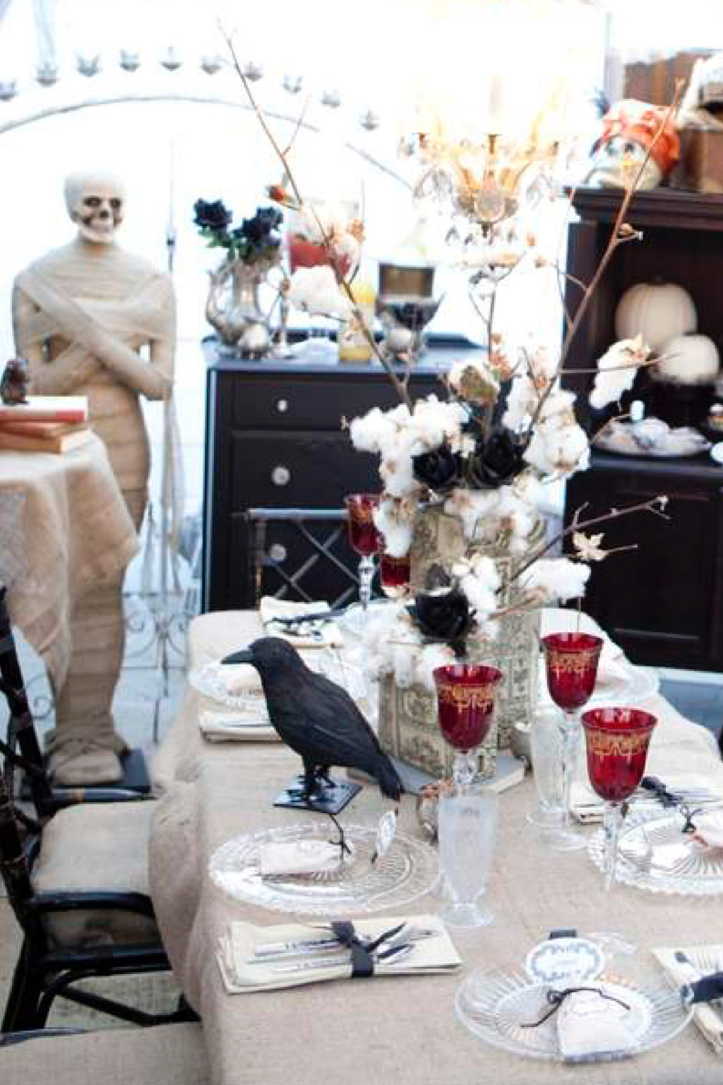 30 Scary Halloween Party Ideas That Will Haunt You! | Catch My Party