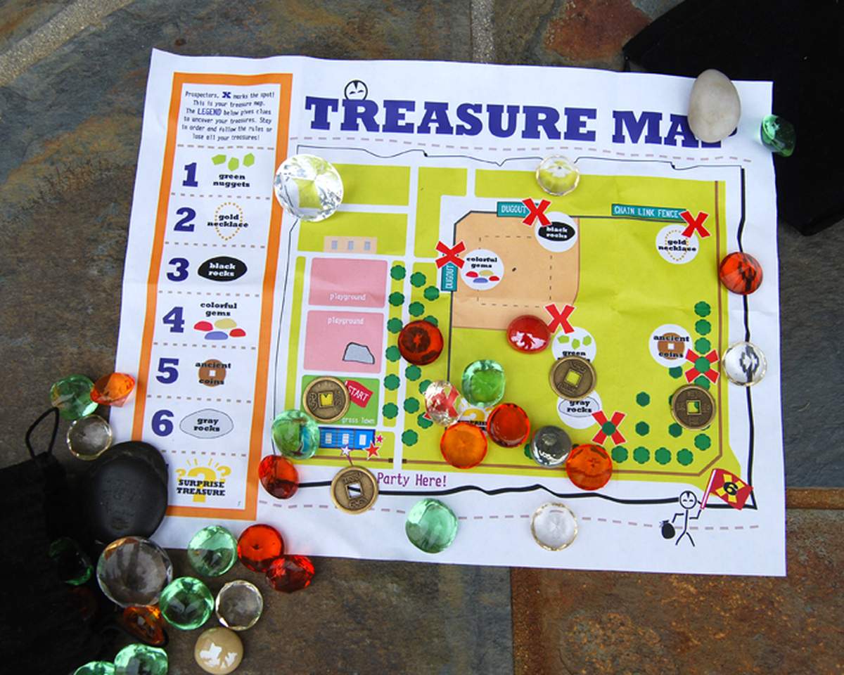 Treasure Hunt in the Park Birthday Party Ideas | Photo 1 of 9 | Catch ...