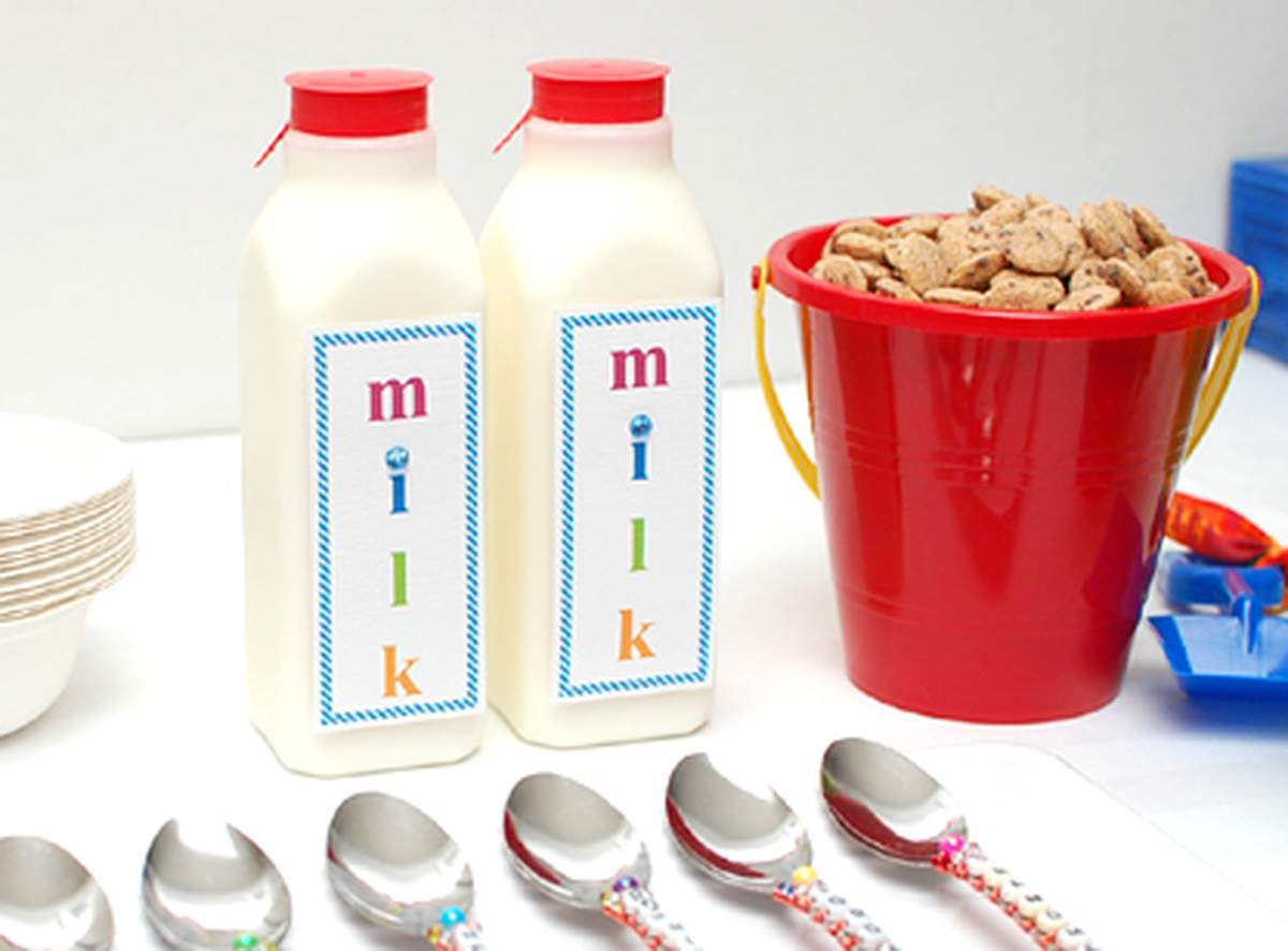 bright rainbow colors and a whole lotta cereal:) Breakfast Bar Buffet ...