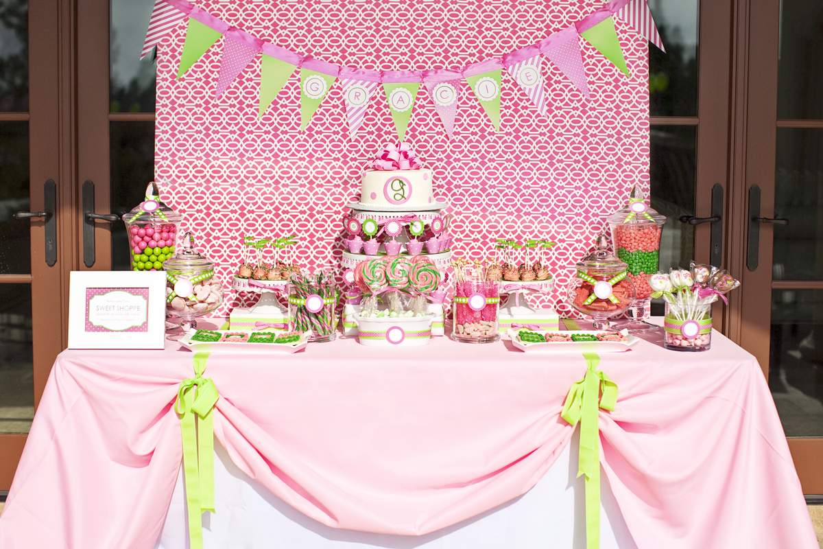 Preppy Pool Party Birthday Party Ideas | Photo 3 of 32 | Catch My Party