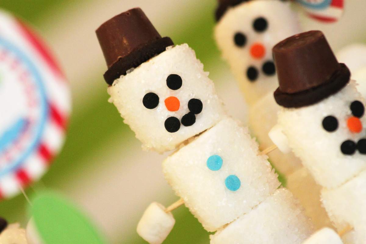 Snowmen Christmas/Holiday Party Ideas | Photo 1 of 21 | Catch My Party