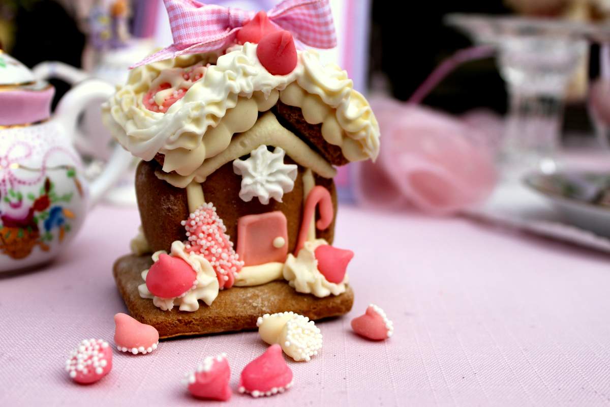 Gingerbread House Tea Party Christmas/Holiday Party Ideas | Photo 1 of ...
