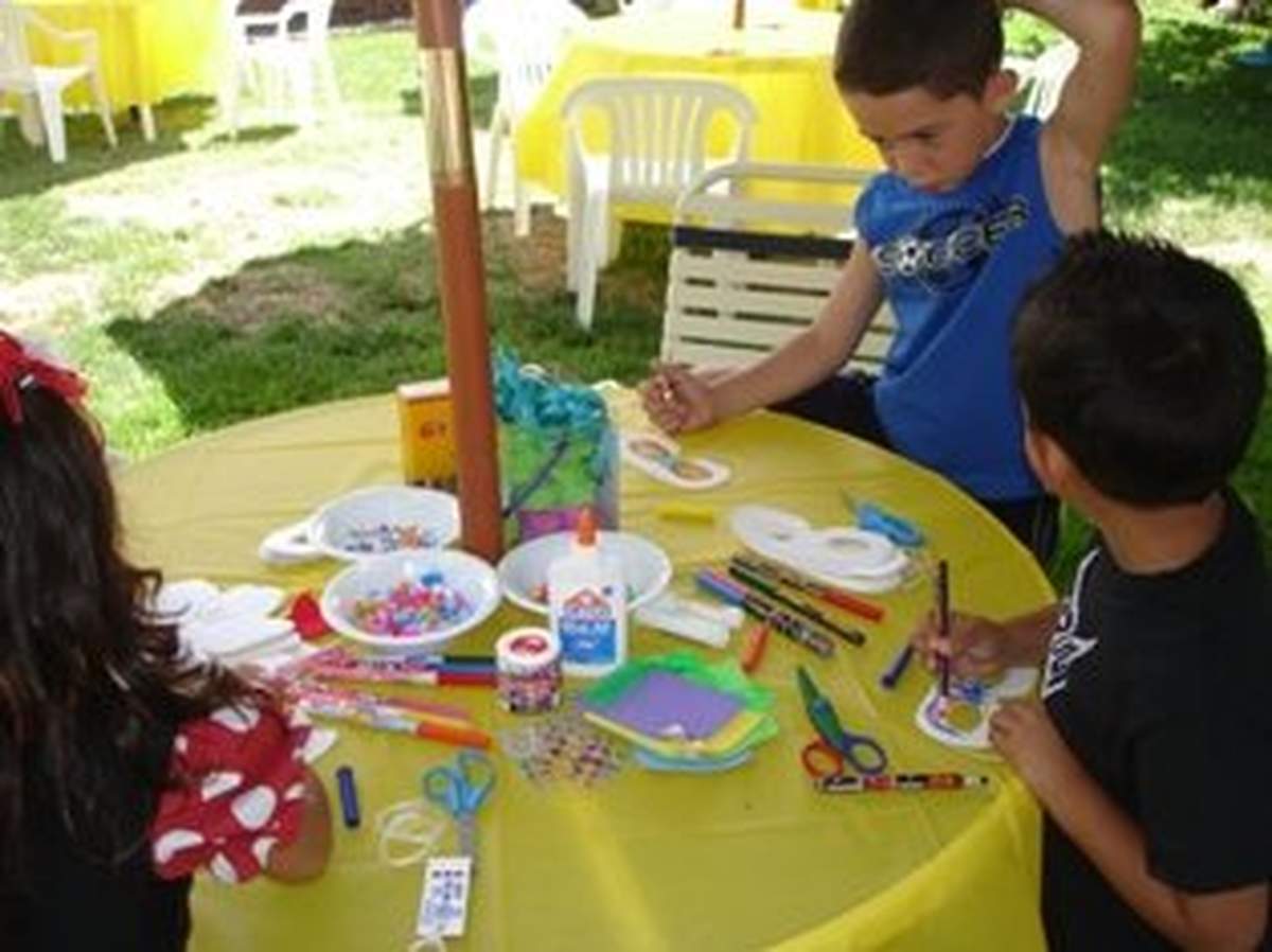 Butterfly Carnival Birthday Party Ideas | Photo 23 of 27 | Catch My Party