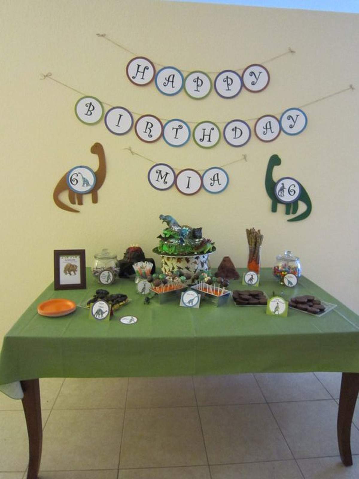 Dinosaurs Birthday Party Ideas | Photo 2 of 23 | Catch My Party