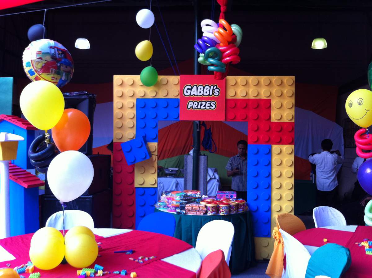 Lego Birthday Party Ideas | Photo 10 of 17 | Catch My Party