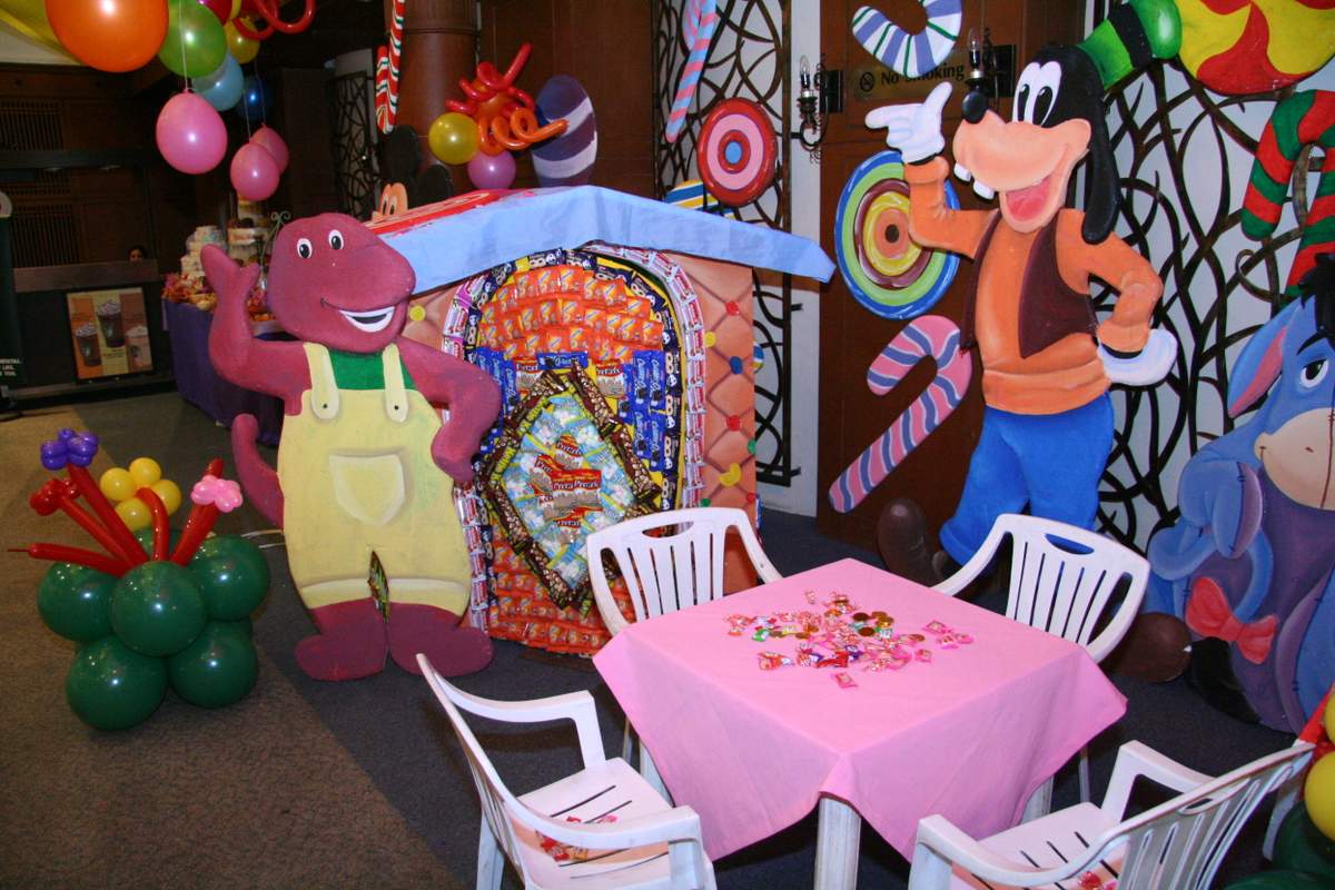 Disney in Candyland Birthday Party Ideas | Photo 12 of 23 | Catch My Party
