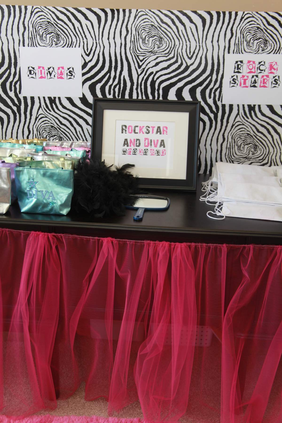 Rock STar & Diva Birthday Party Ideas | Photo 27 of 43 | Catch My Party
