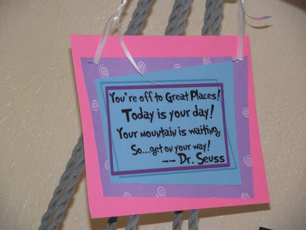 Cat in the Hat Birthday Party Ideas | Photo 8 of 32 | Catch My Party