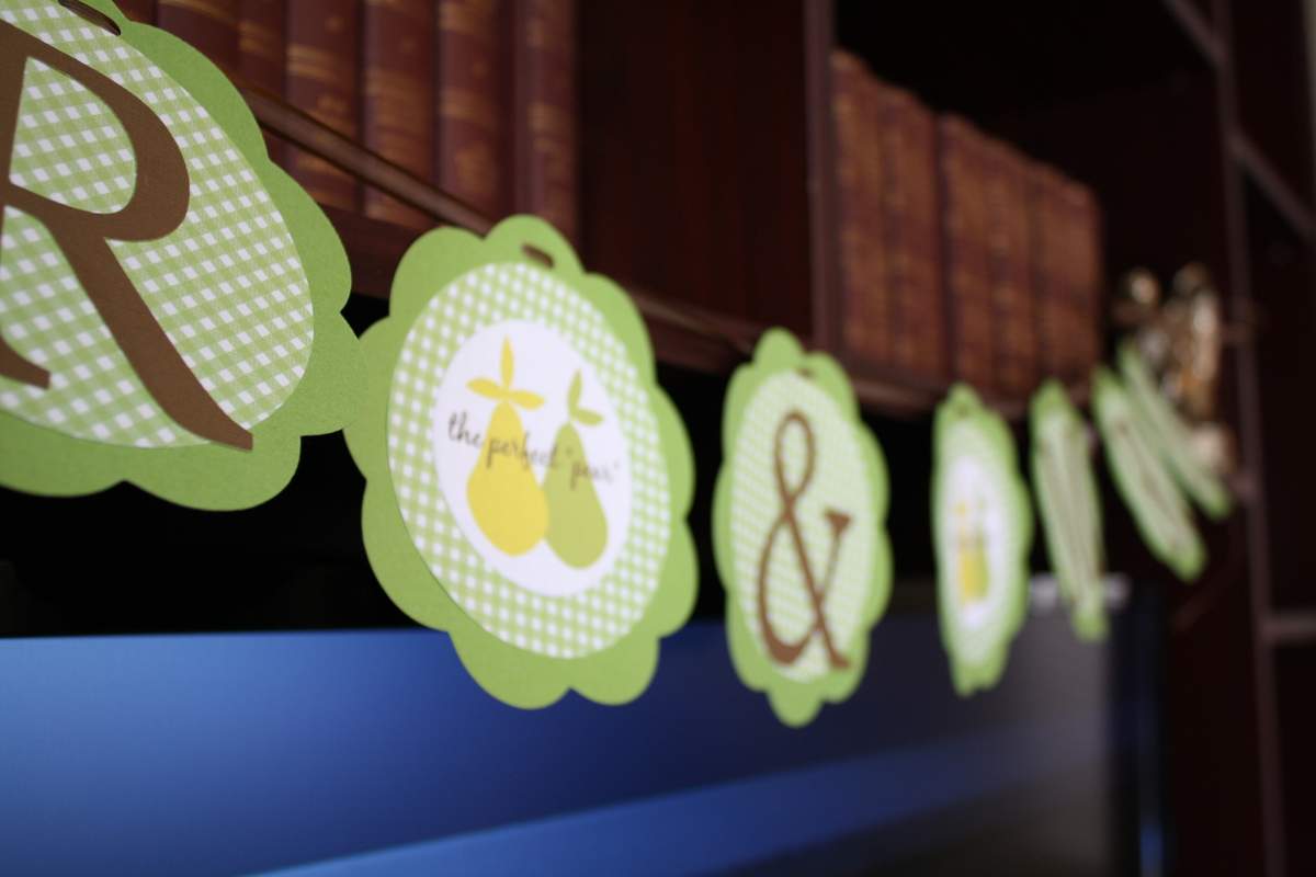 Pears Bridal/Wedding Shower Party Ideas | Photo 1 of 7 | Catch My Party