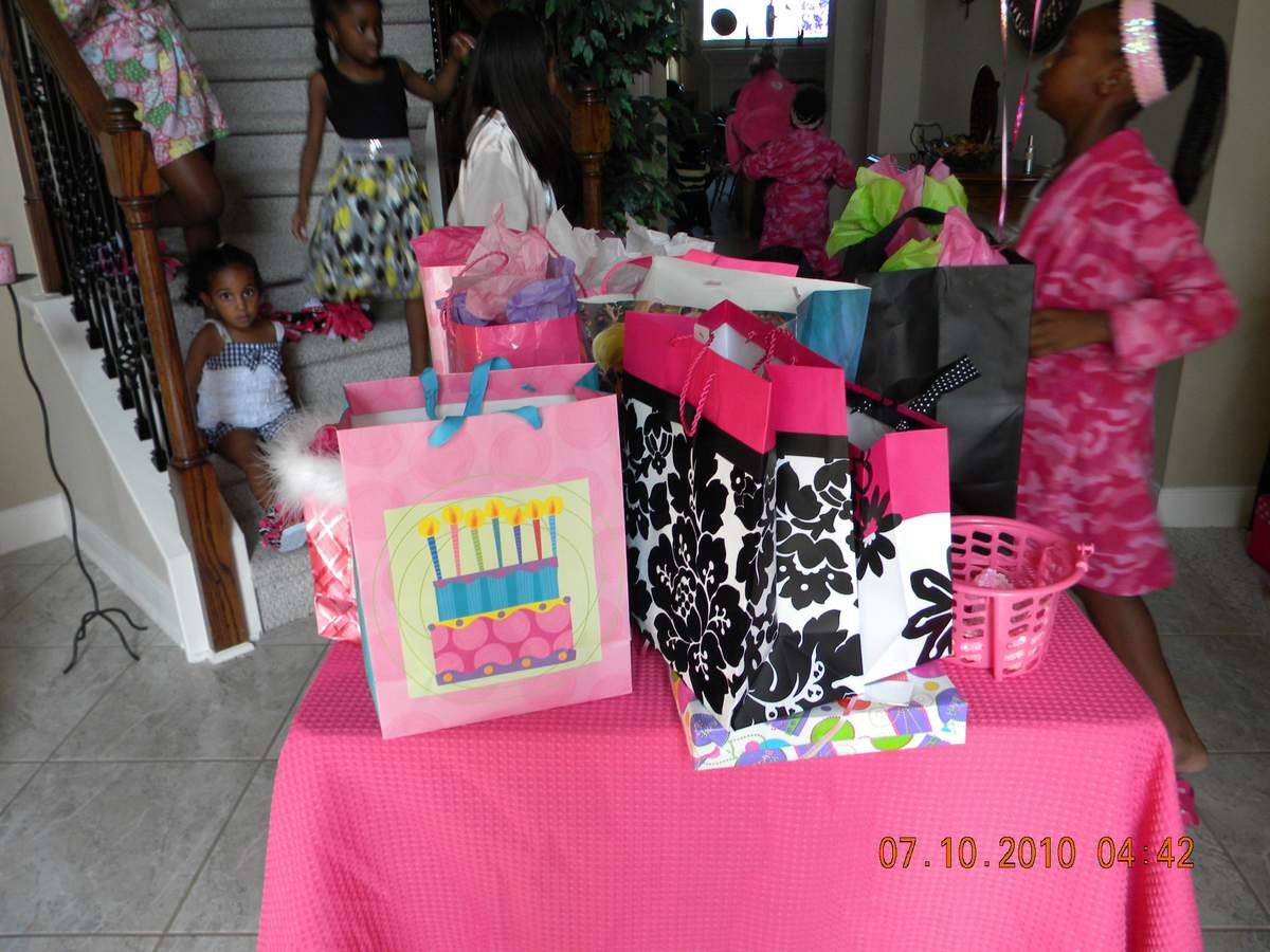 Birthday Party Ideas | Photo 10 of 12 | Catch My Party