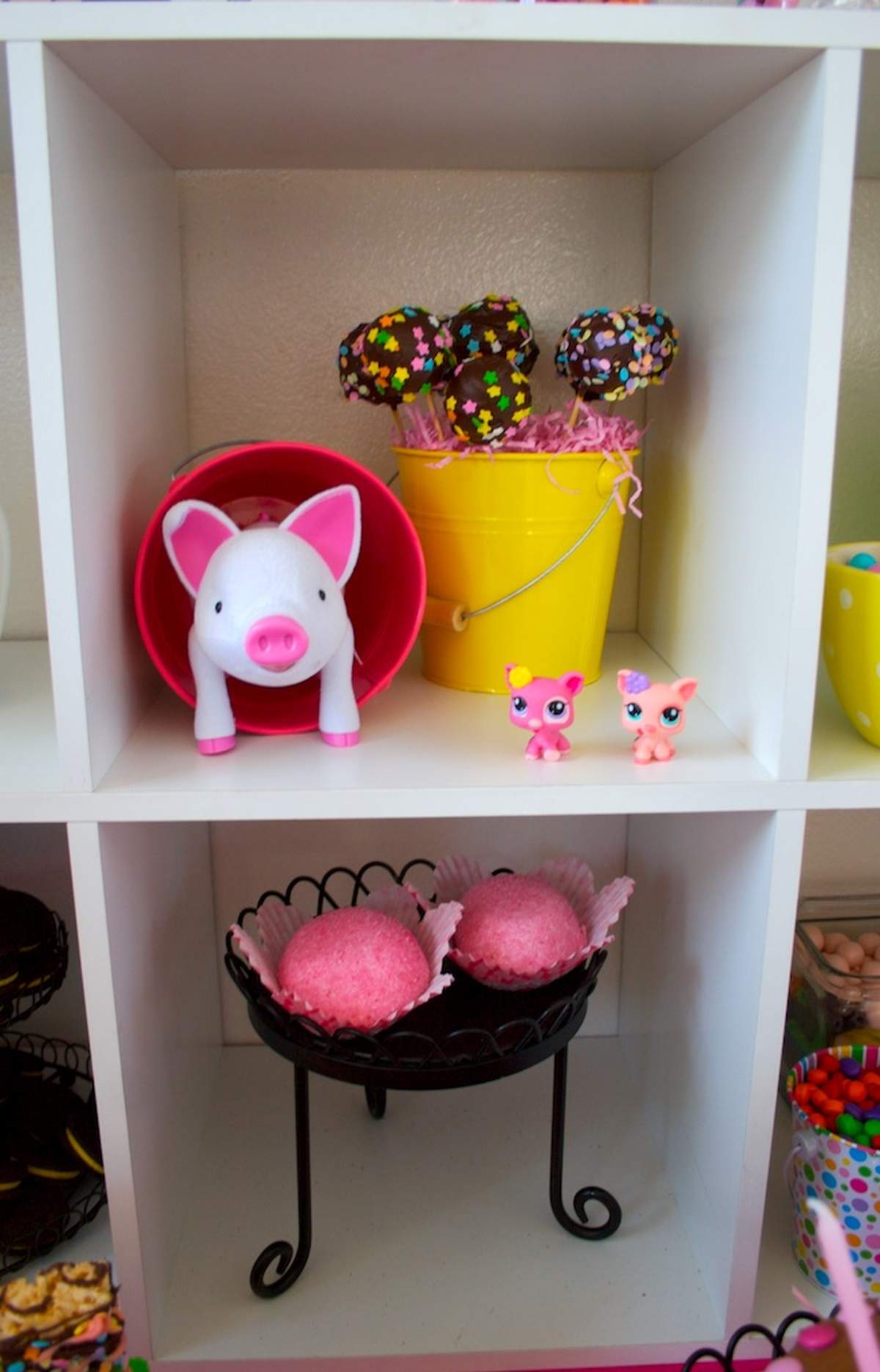 pigs Birthday Party Ideas | Photo 1 of 14 | Catch My Party