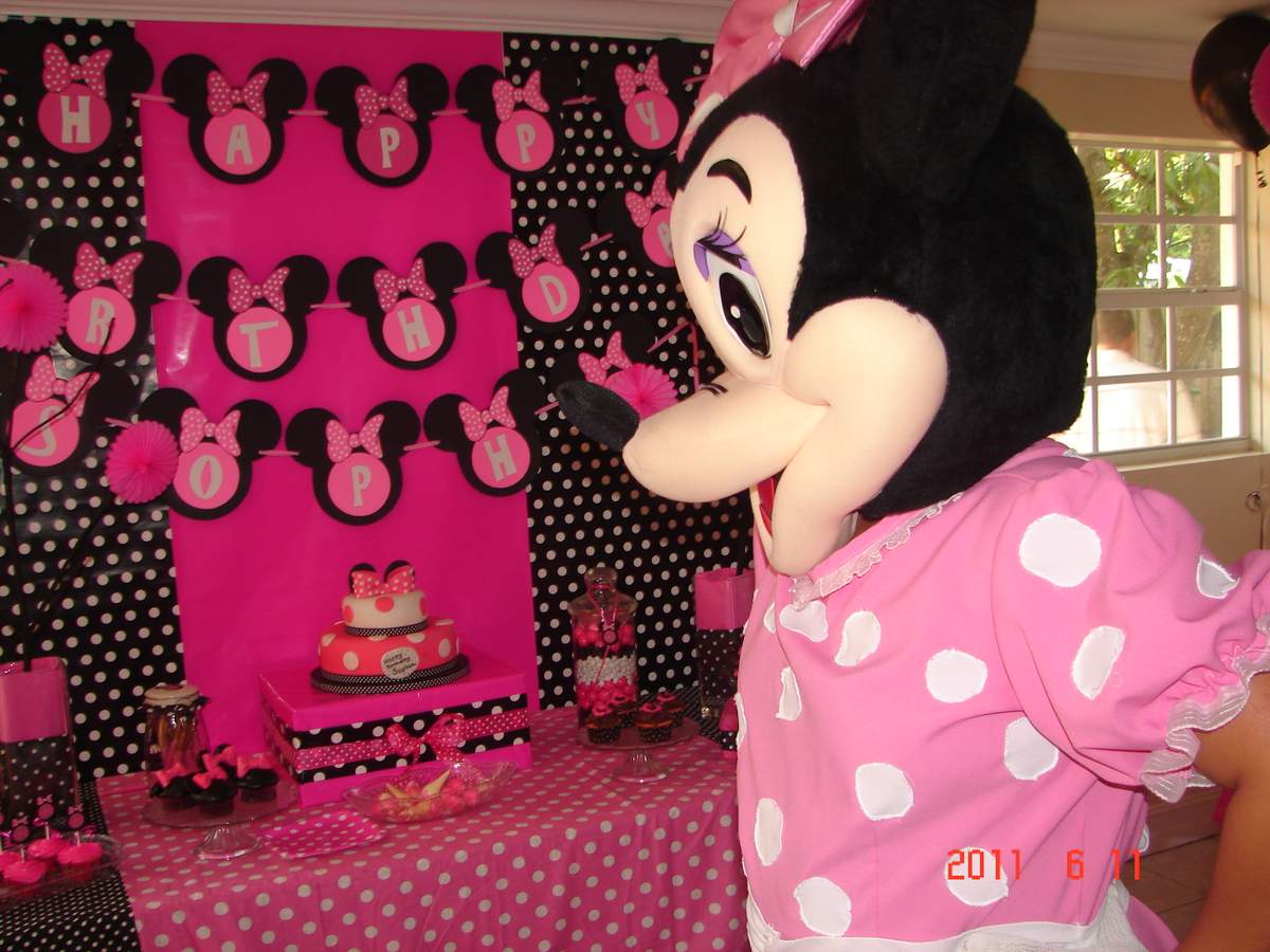 Minnie Mouse Polka dots Birthday Party Ideas | Photo 3 of 20 | Catch My Party