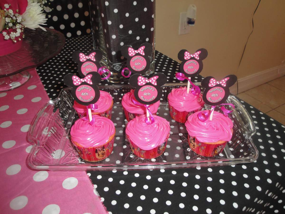Minnie Mouse Polka dots Birthday Party Ideas | Photo 3 of 20 | Catch My Party
