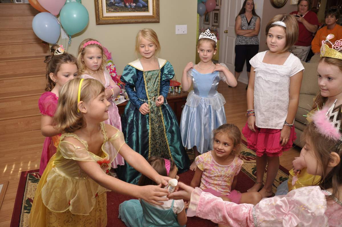 Fairy Tale tea party Birthday Party Ideas | Photo 1 of 19 | Catch My Party