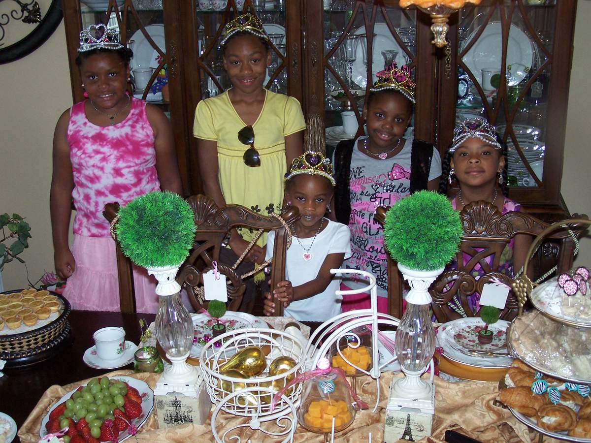 Girls Rock! Tea Party Party Ideas | Photo 1 of 39 | Catch My Party