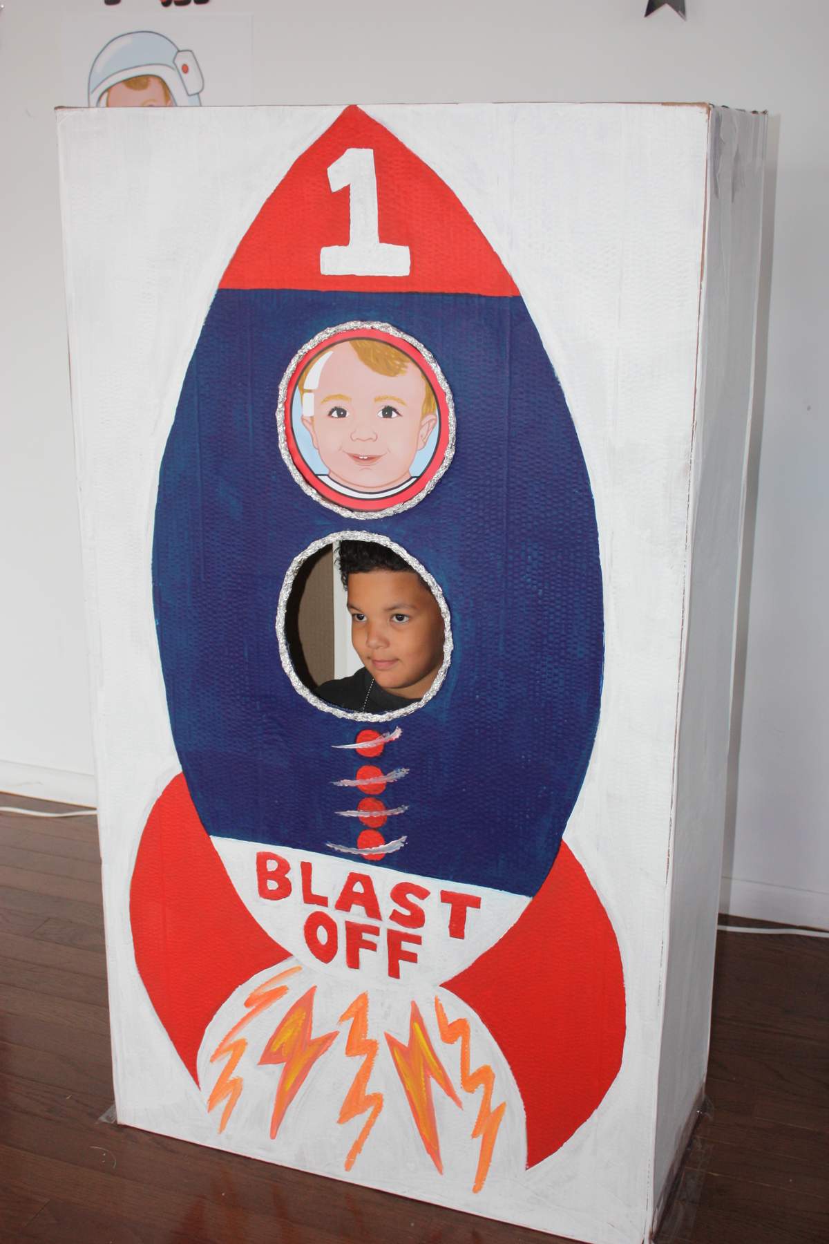 Out of this world! Birthday Party Ideas | Photo 12 of 49 | Catch My Party