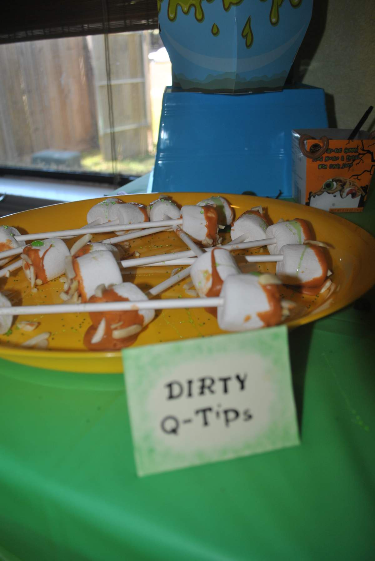 Totally Gross 10th Birthday Party! Birthday Party Ideas | Photo 1 of 81 ...