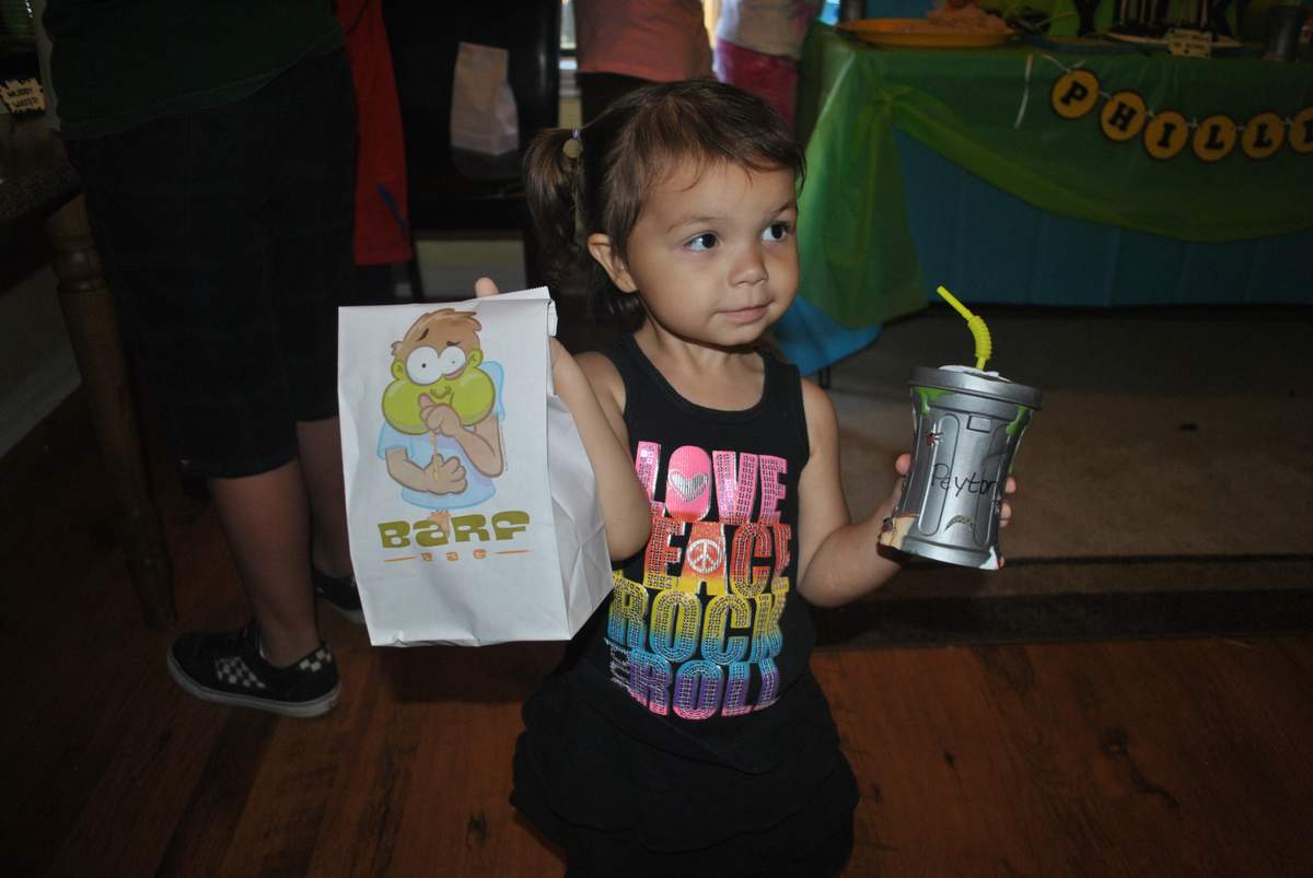 Totally Gross 10th Birthday Party! Birthday Party Ideas | Photo 5 of 81 ...