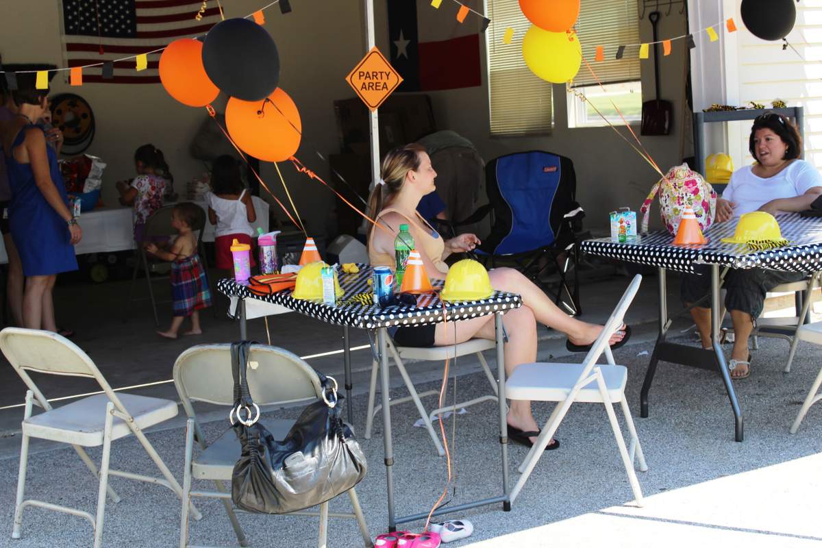 Construction Birthday Party Ideas | Photo 1 of 21 | Catch My Party