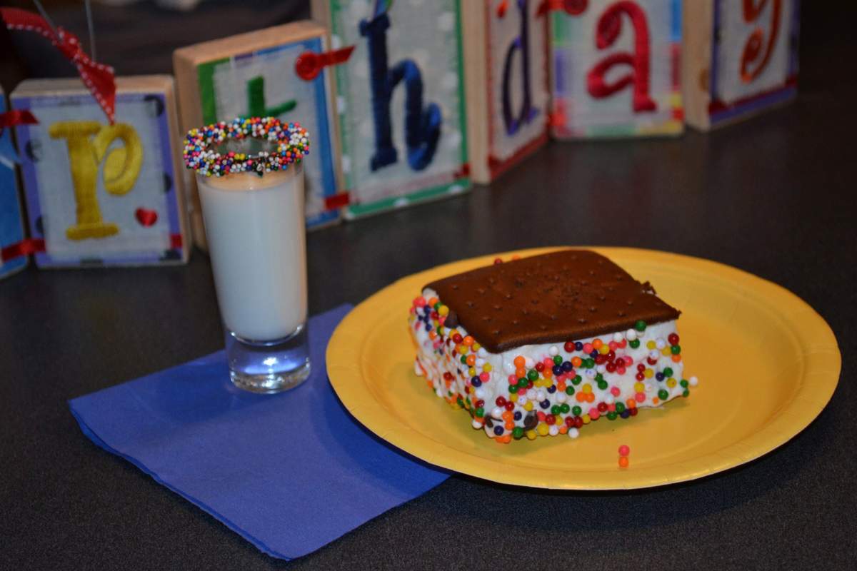 Traditional Birthday Birthday Party Ideas | Photo 7 of 7 | Catch My Party