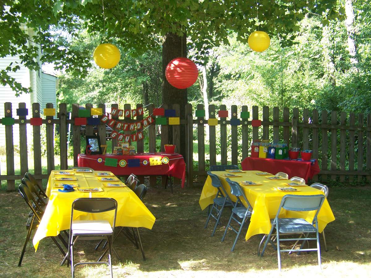 Legos Birthday Party Ideas | Photo 6 of 17 | Catch My Party