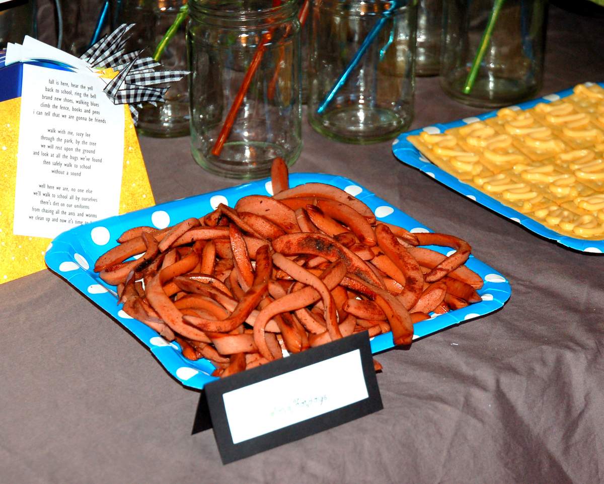 How To Eat Fried Worms Back to School Party Ideas | Photo 2 of 32 ...