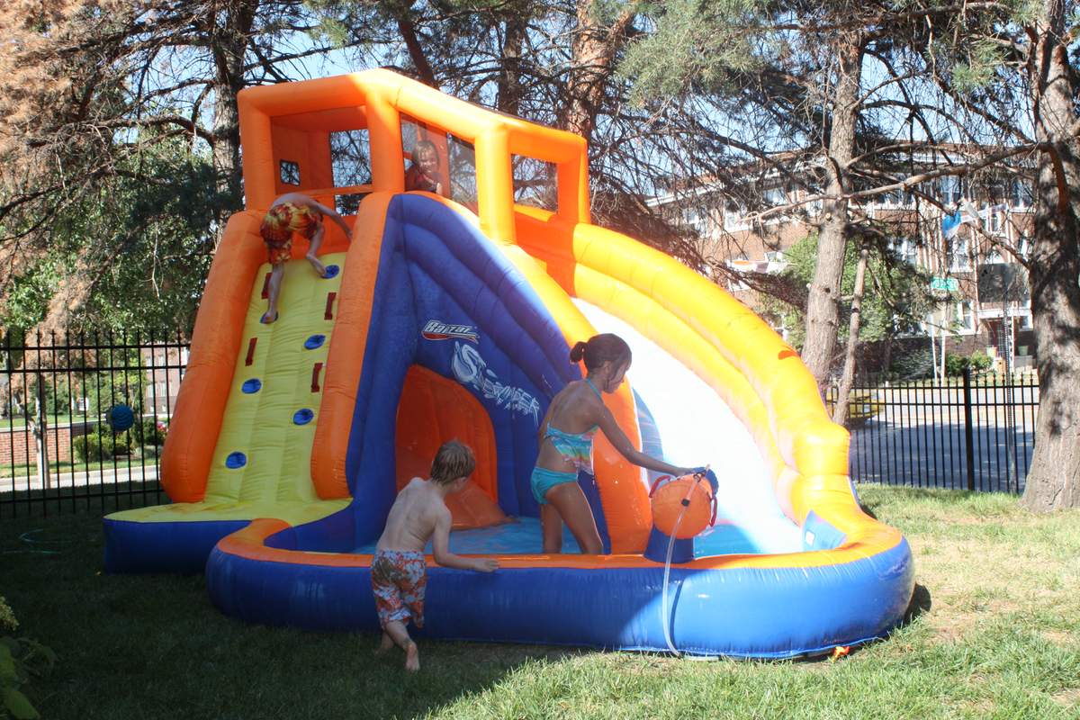 Summer Pool / Splash Birthday Party Birthday Party Ideas | Photo 1 of ...