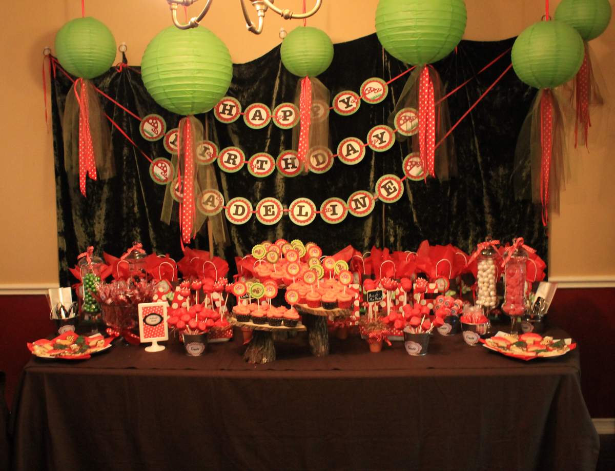 Enchanted Forest Birthday Party Ideas | Photo 1 of 18 | Catch My Party