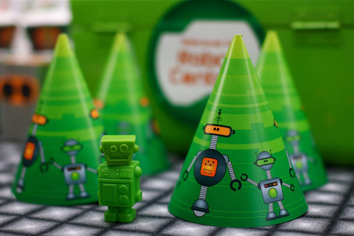 Robots Birthday Party Ideas | Photo 1 of 16 | Catch My Party