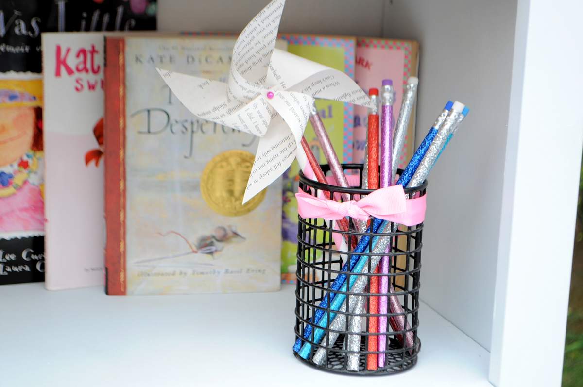 Bookworm Birthday Party Ideas | Photo 2 of 50 | Catch My Party