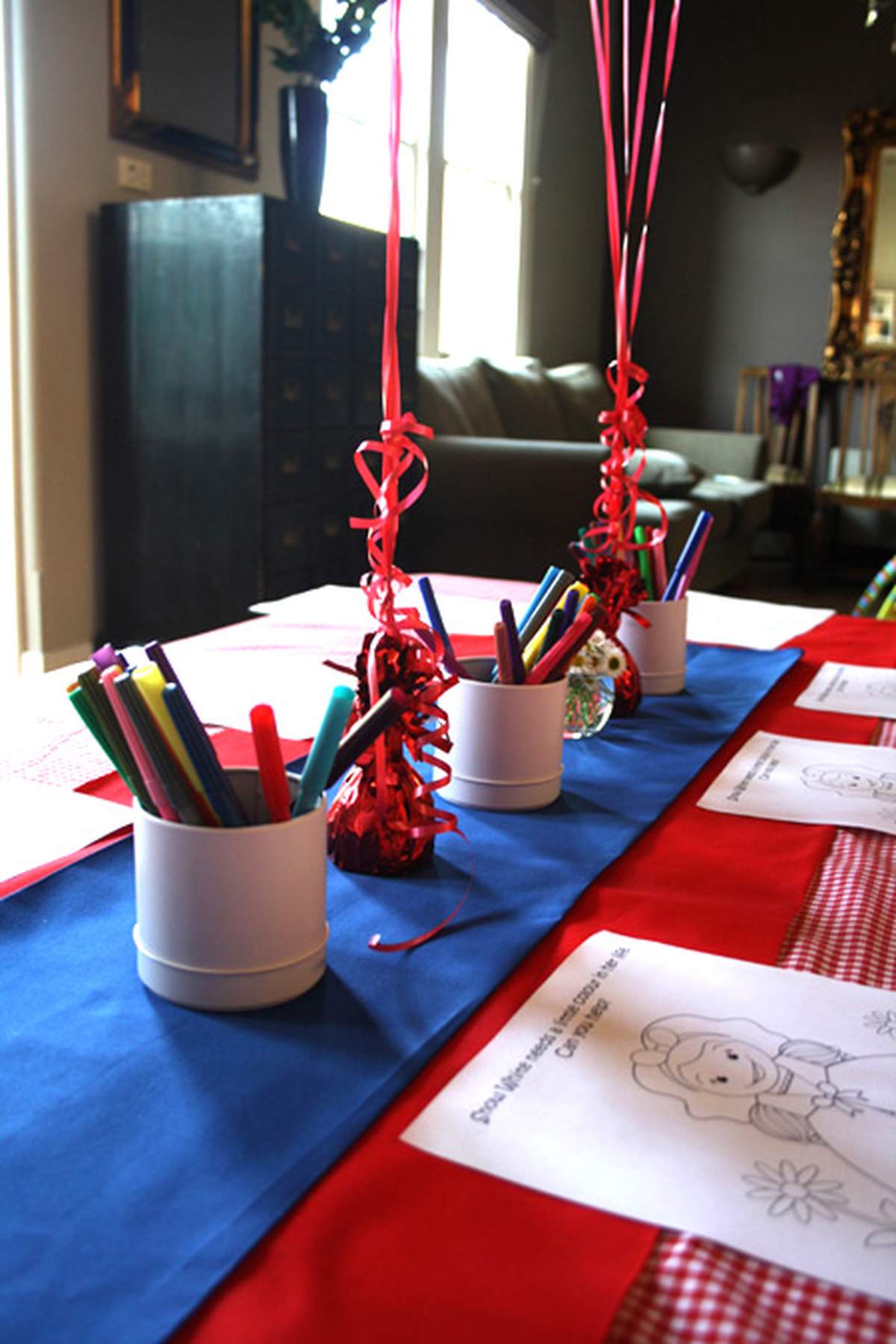 Snow White Birthday Party Ideas | Photo 9 of 13 | Catch My Party