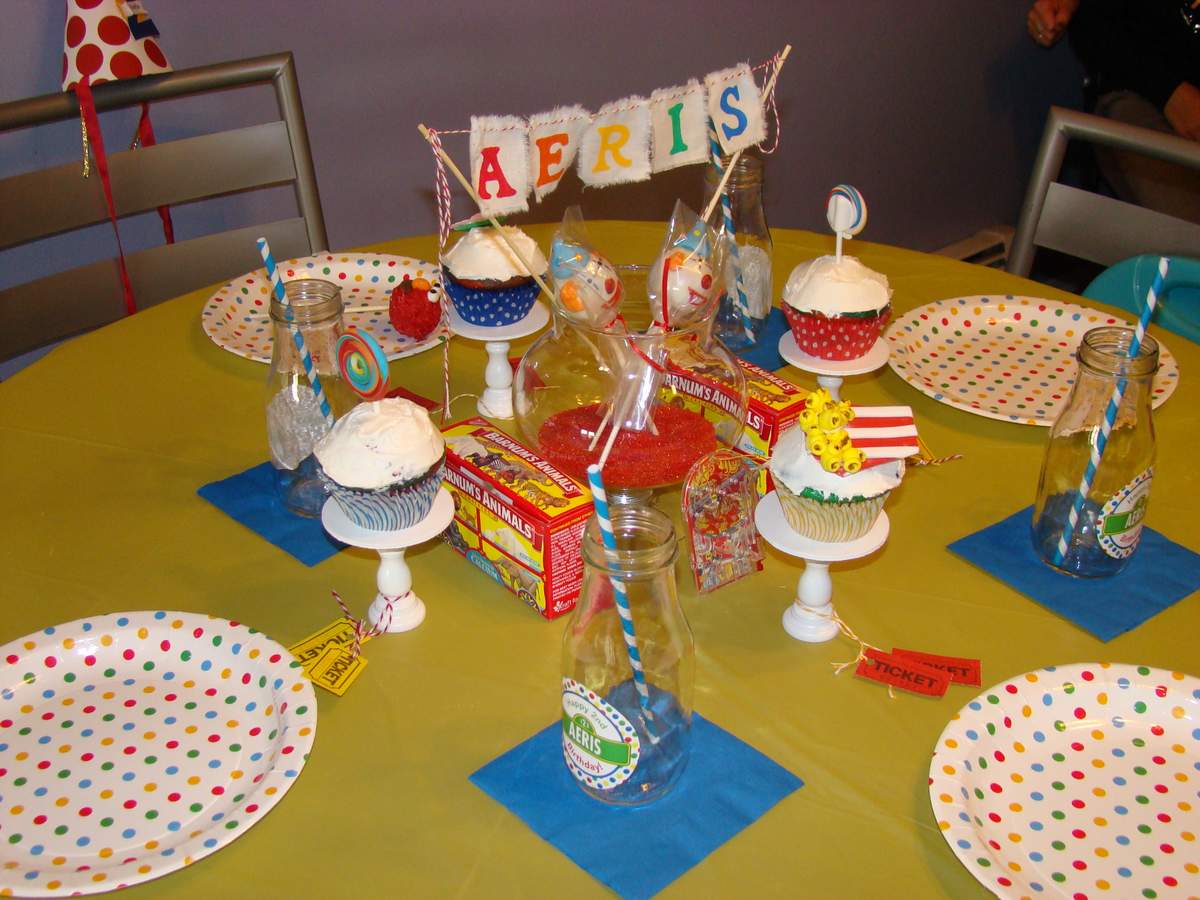 Sesame Street Color Carnival Birthday Party Ideas | Photo 3 of 49 ...