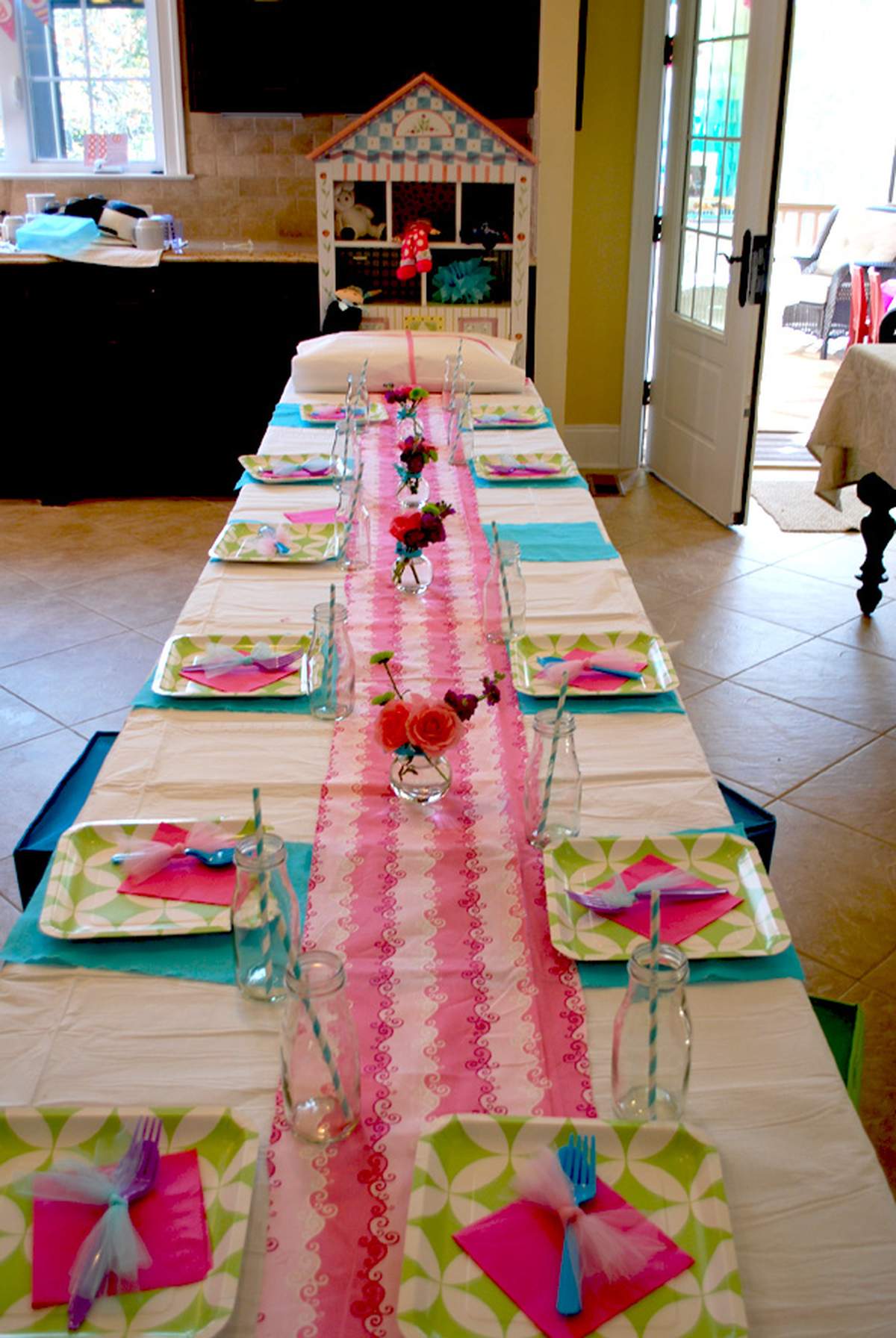 Pancakes & Pajamas brunch birthday Birthday Party Ideas | Photo 5 of 32 ...
