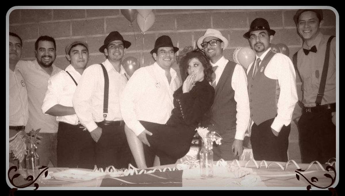 Vintage Birthday Party Ideas | Photo 11 of 25 | Catch My Party