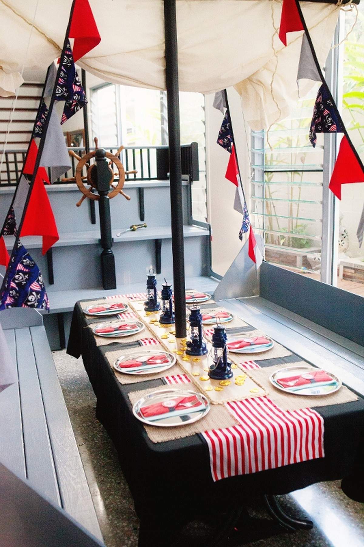 Pirate Bash Party Birthday Party Ideas | Photo 3 of 25 | Catch My Party