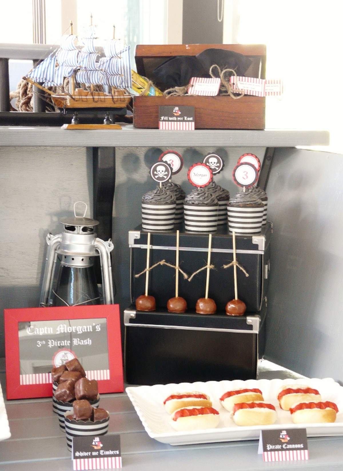 Pirate Bash Party Birthday Party Ideas | Photo 17 of 25 | Catch My Party