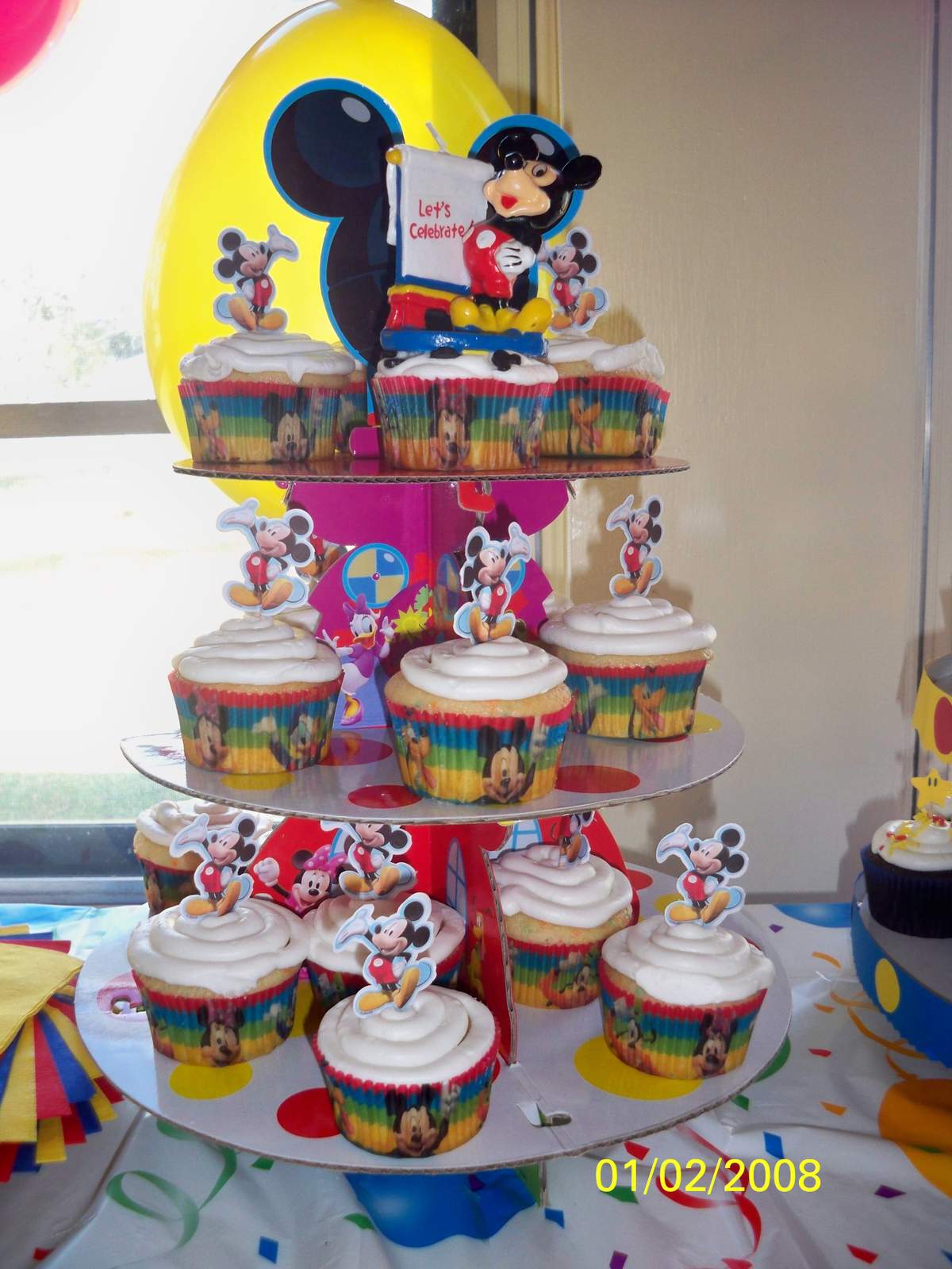 Super Mario Bros/Mickey Mouse Birthday Party Ideas | Photo 3 of 17 ...