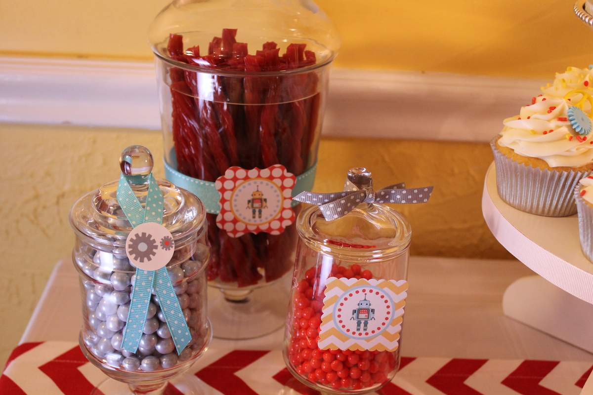 Robots Birthday Party Ideas | Photo 9 of 13 | Catch My Party